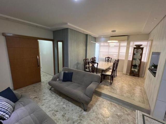 APARTAMENTO PORTEIRA FECHADA FRENTE AO MAR – PONTA DA PRAIA