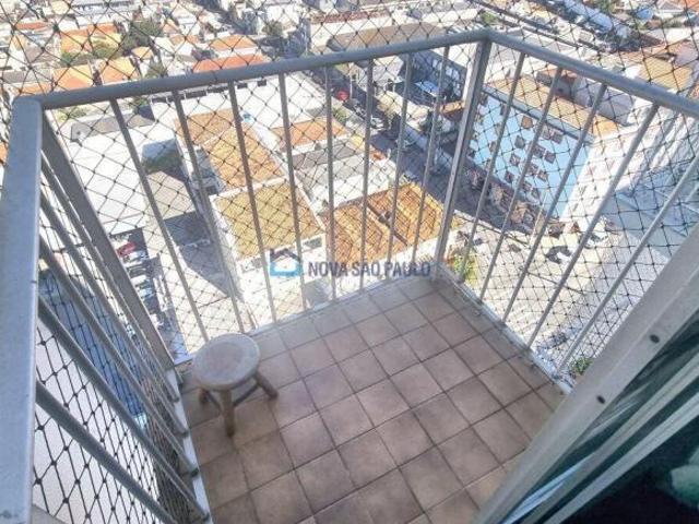 Apartamento, Planejado, reformado, 2 Quartos, andar alto, Varanda, lazer, 2 vagas! 1.400m Shop Plaza