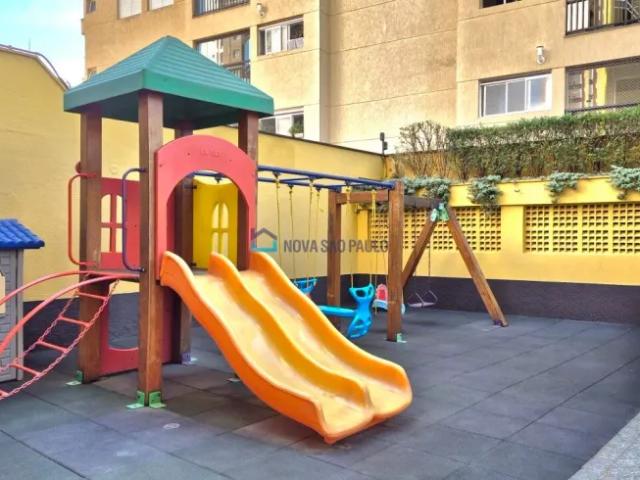 Apartamento próximo ao metrô Praça da Árvore, com 3 dormitórios, suíte, 2 vagas e depósito!