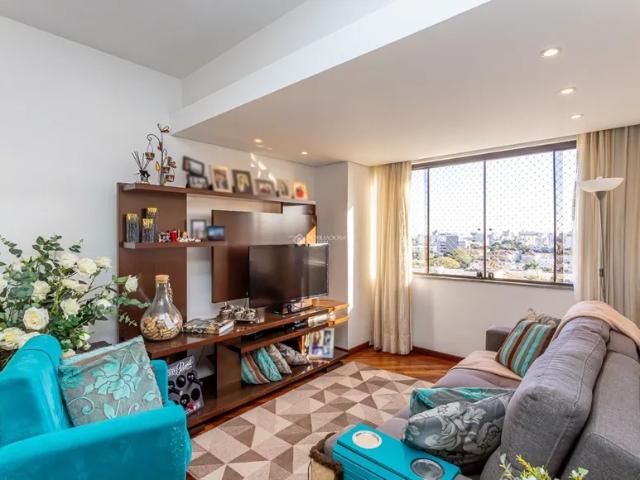 Apartamento próximo ao Shopping Iguatemi no bairro Passo da Areia