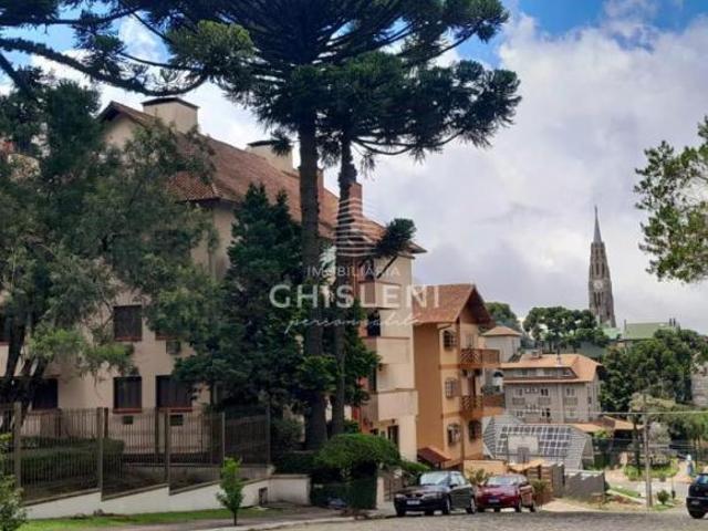 APARTAMENTO PRÓXIMO À CATEDRAL DE PEDRA