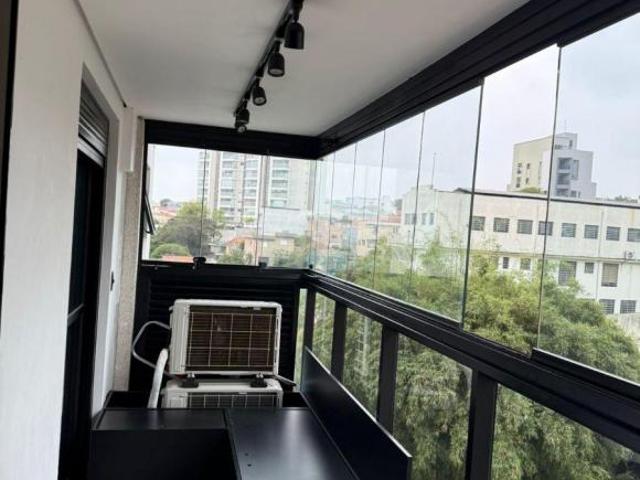 Apartamento, próximo a Avenida Braz Leme