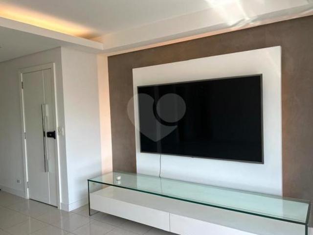 Apartamento próximo à Avenida Paulista | 3 Dormitórios 1 Suíte 2 Vagas