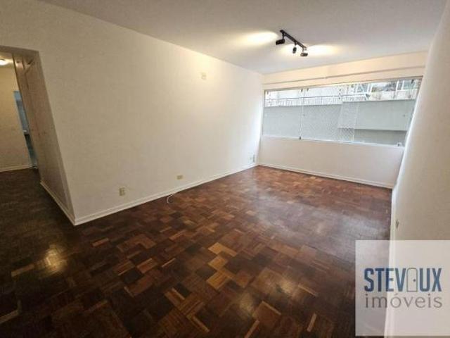 Apartamento próximo a Juscelino Kubitshchek com 2 dormitórios e vaga 98 metros