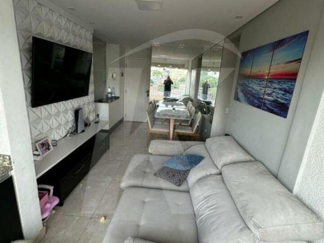 Apartamento próximo a Parada Inglesa, com 2 dormitórios, 1 vaga, Confira !