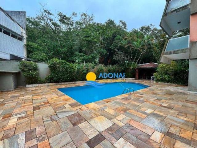 Apartamento próximo à praia com lazer — Enseada — Guarujá