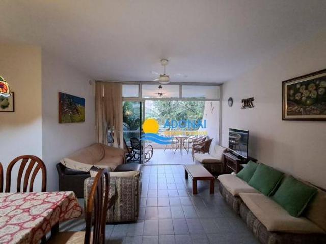 Apartamento próximo à praia com lazer — Enseada — Guarujá