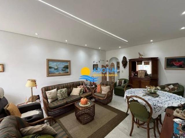 Apartamento próximo à praia com lazer — Enseada — Guarujá