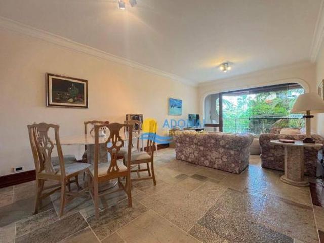 Apartamento próximo à praia com lazer — Enseada — Guarujá
