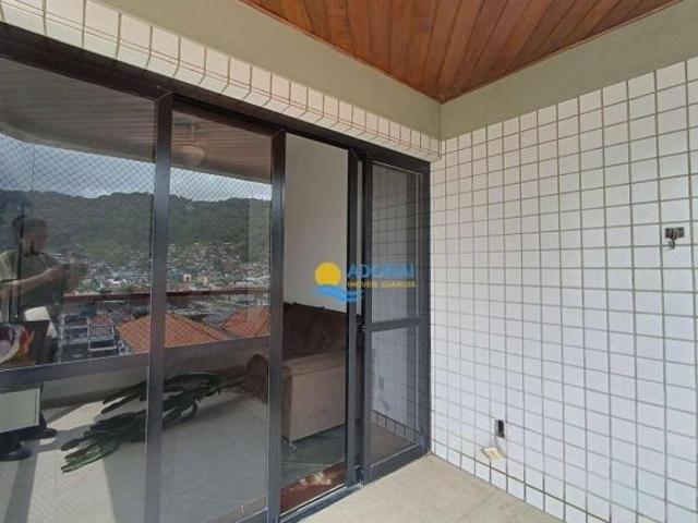 Apartamento próximo à praia com lazer — Enseada — Guarujá