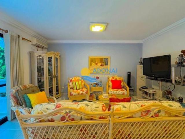 Apartamento próximo à praia com lazer — Enseada — Guarujá