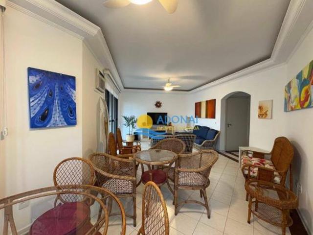 Apartamento próximo à praia com lazer — Enseada — Guarujá