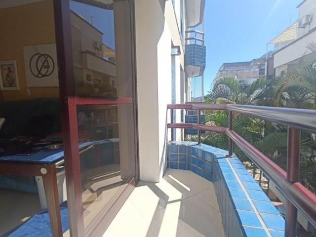 Apartamento próximo à praia com lazer — Enseada — Guarujá