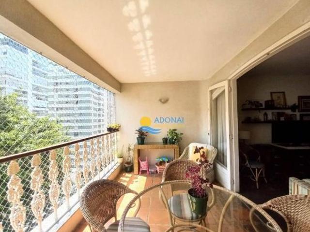 Apartamento próximo à praia com lazer — Pitangueiras — Guarujá