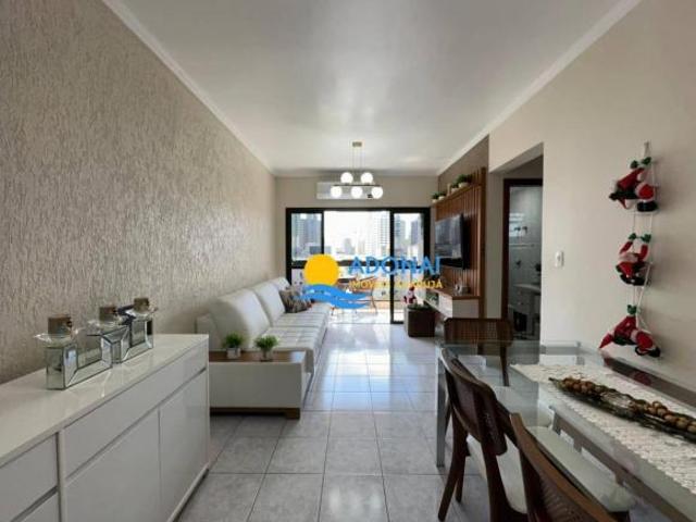 Apartamento próximo à praia com sacada — Astúrias — Guarujá