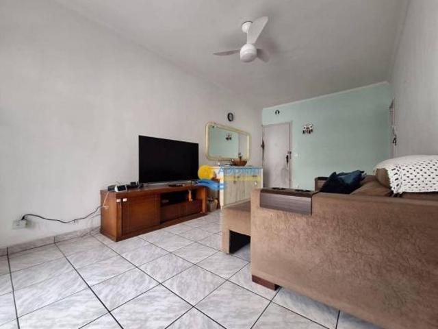Apartamento próximo à praia com sacada — Astúrias — Guarujá