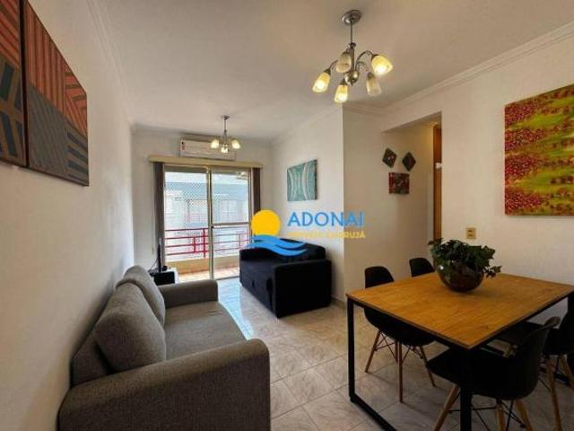 Apartamento próximo à praia com sacada — Enseada — Guarujá