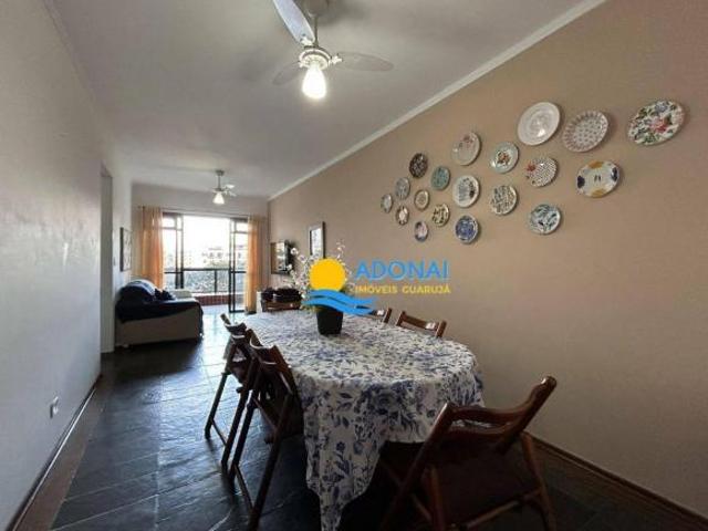 Apartamento próximo à praia com sacada — Enseada — Guarujá