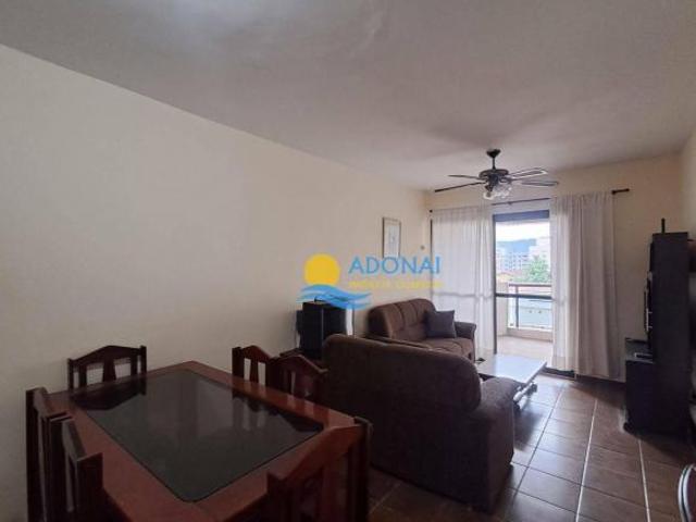 Apartamento próximo à praia com sacada — Enseada — Guarujá