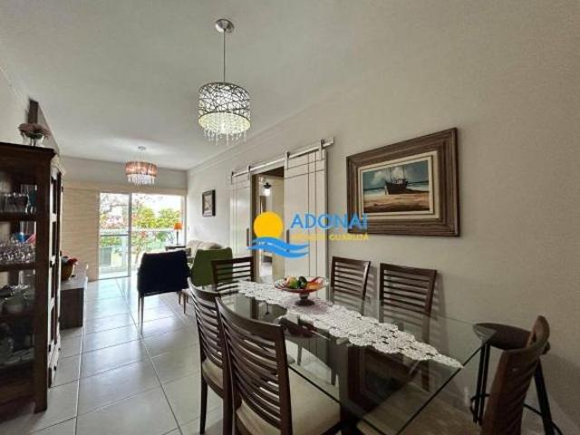 Apartamento próximo à praia com sacada — Enseada — Guarujá