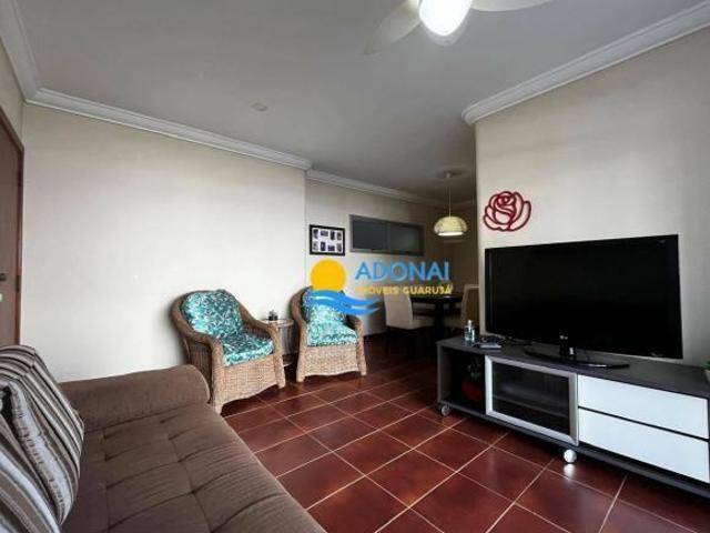Apartamento próximo à praia com sacada — Enseada — Guarujá
