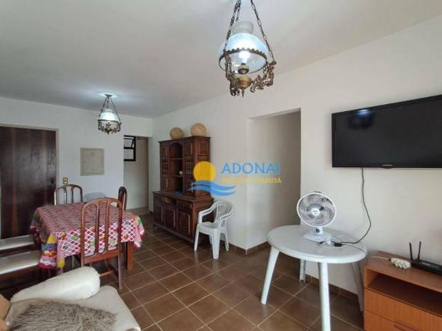 Apartamento próximo à praia com sacada — Enseada — Guarujá