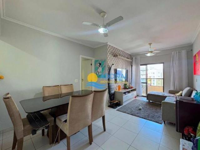 Apartamento próximo à praia com sacada — Enseada — Guarujá