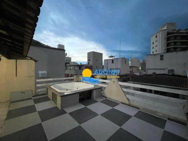 Apartamento próximo à praia com sacada — Enseada — Guarujá