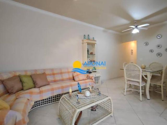 Apartamento próximo à praia com sacada — Enseada — Guarujá
