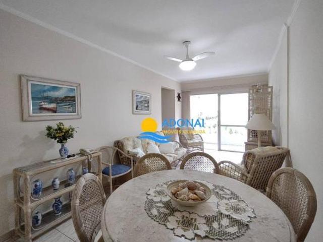 Apartamento próximo à praia com sacada — Enseada — Guarujá