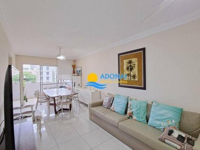 Apartamento próximo à praia com sacada — Enseada — Guarujá