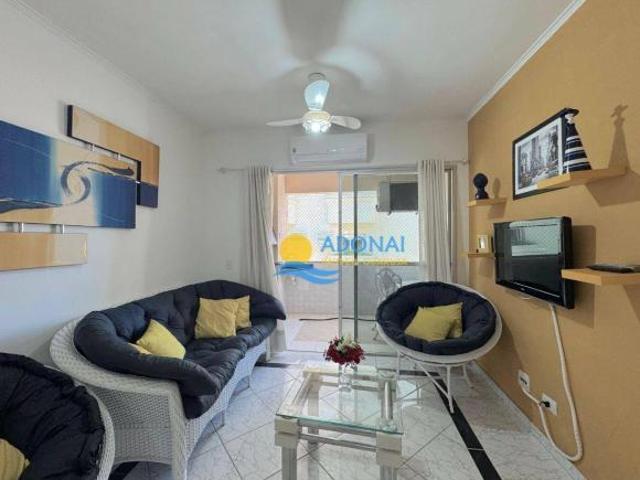 Apartamento próximo à praia com sacada — Enseada — Guarujá
