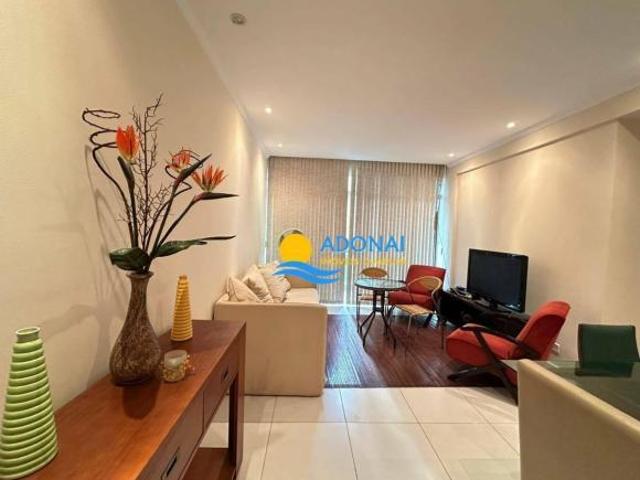Apartamento próximo à praia com sacada —Jardim Astúrias — Guarujá