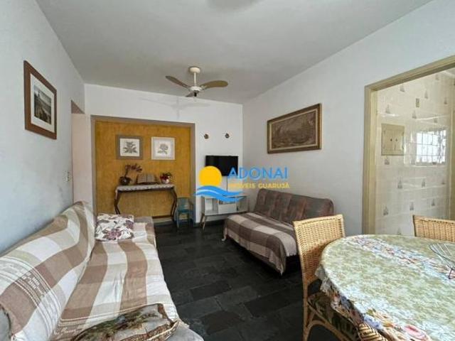 Apartamento próximo à praia com sacada — Jardim Asturias — Guarujá