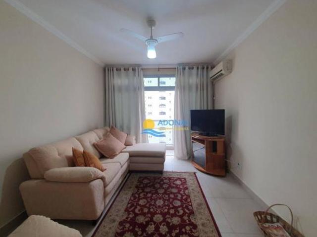 Apartamento próximo à praia com sacada — Pitangueiras — Guarujá