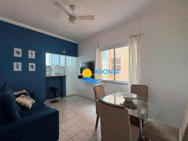 Apartamento próximo à praia com sacada — Pitangueiras — Guarujá
