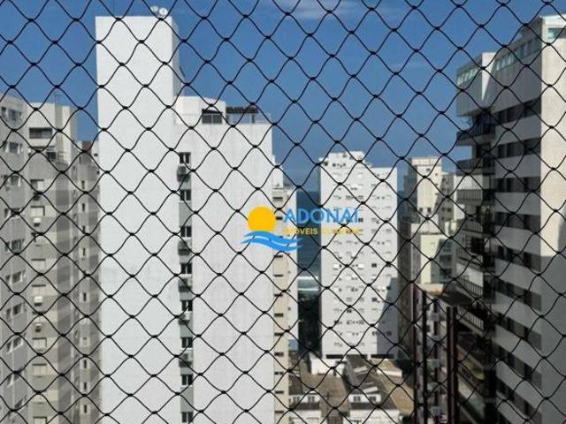 Apartamento próximo à praia com sacada — Pitangueiras — Guarujá