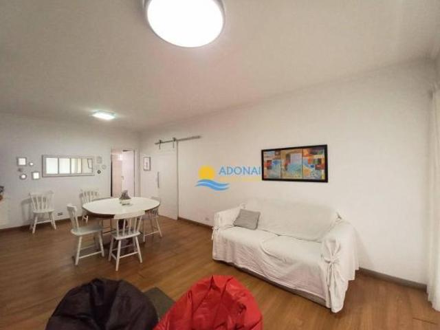 Apartamento próximo à praia com sacada — Pitangueiras — Guarujá