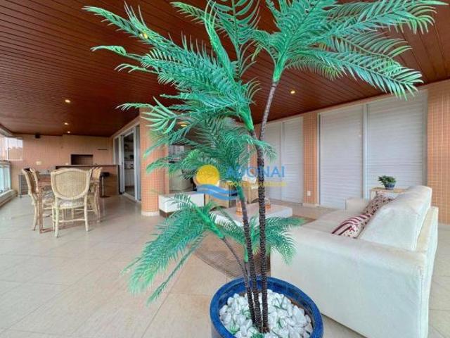 Apartamento próximo à praia com varanda gourmet — Enseada — Guarujá