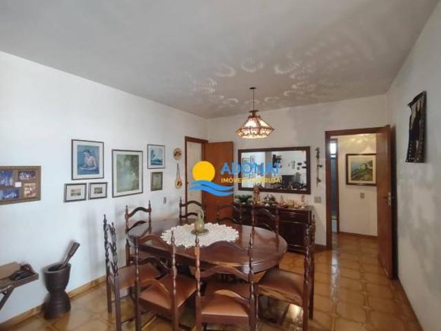 Apartamento próximo à praia com varanda gourmet — Enseada — Guarujá