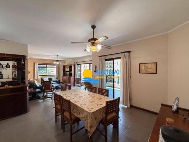 Apartamento próximo à praia com varanda gourmet — Pitangueiras — Guarujá