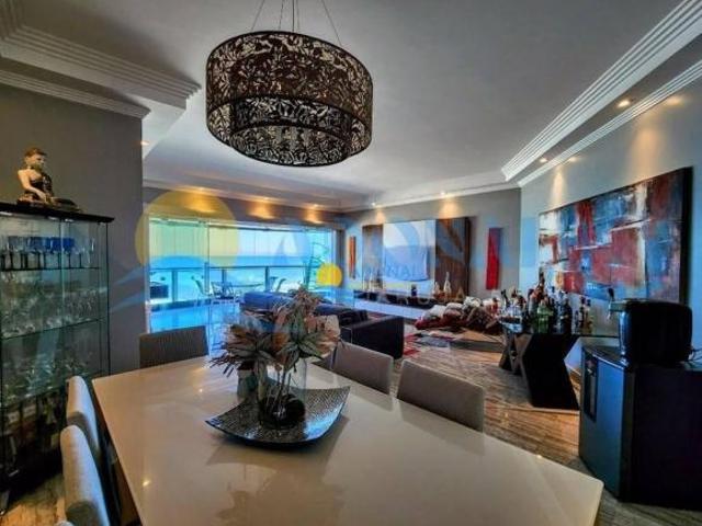 Apartamento próximo à praia com vista — Astúrias — Guarujá