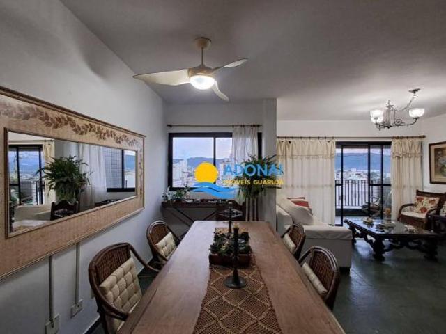 Apartamento próximo à praia com vista — Enseada — Guarujá