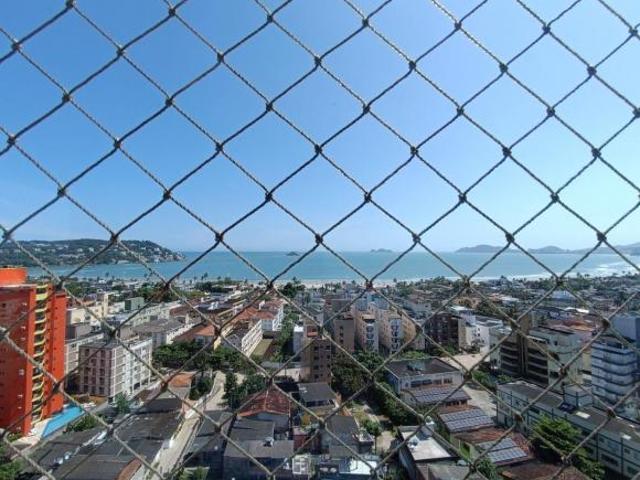 Apartamento próximo à praia com vista — Enseada — Guarujá