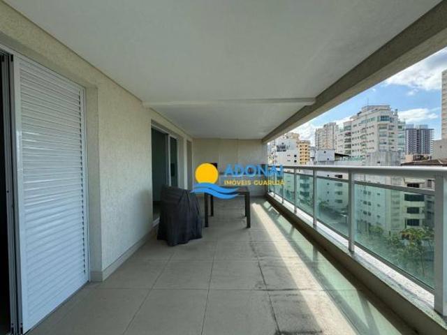 Apartamento próximo à praia com vista — Enseada — Guarujá