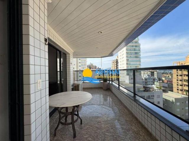 Apartamento próximo à praia com vista — Enseada — Guarujá