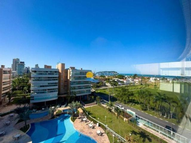 Apartamento próximo à praia com lazer — Enseada — Guarujá