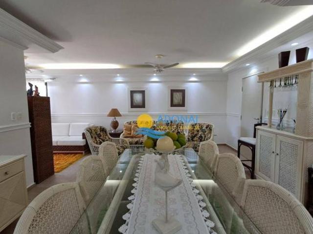 Apartamento próximo à praia com vista — Enseada — Guarujá