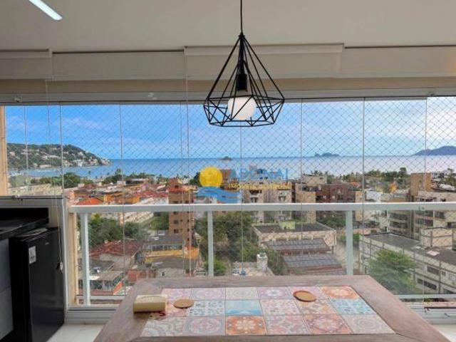 Apartamento próximo à praia com vista — Enseada — Guarujá