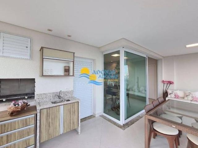 Apartamento próximo à praia com vista — Enseada — Guarujá